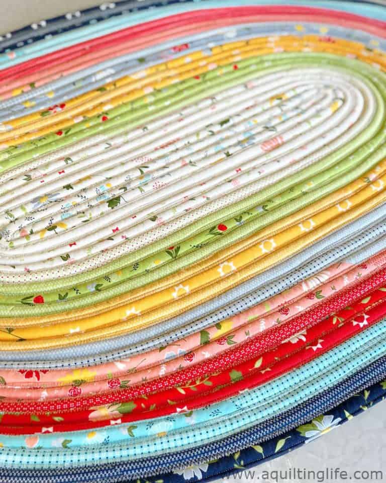 Jelly Roll Quilt Patterns + Tips - Video Trunk Show | A Quilting Life