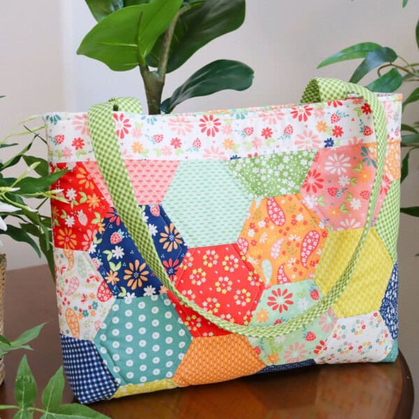 Raspberry Summer Tote + Small Projects - A Quilting Life