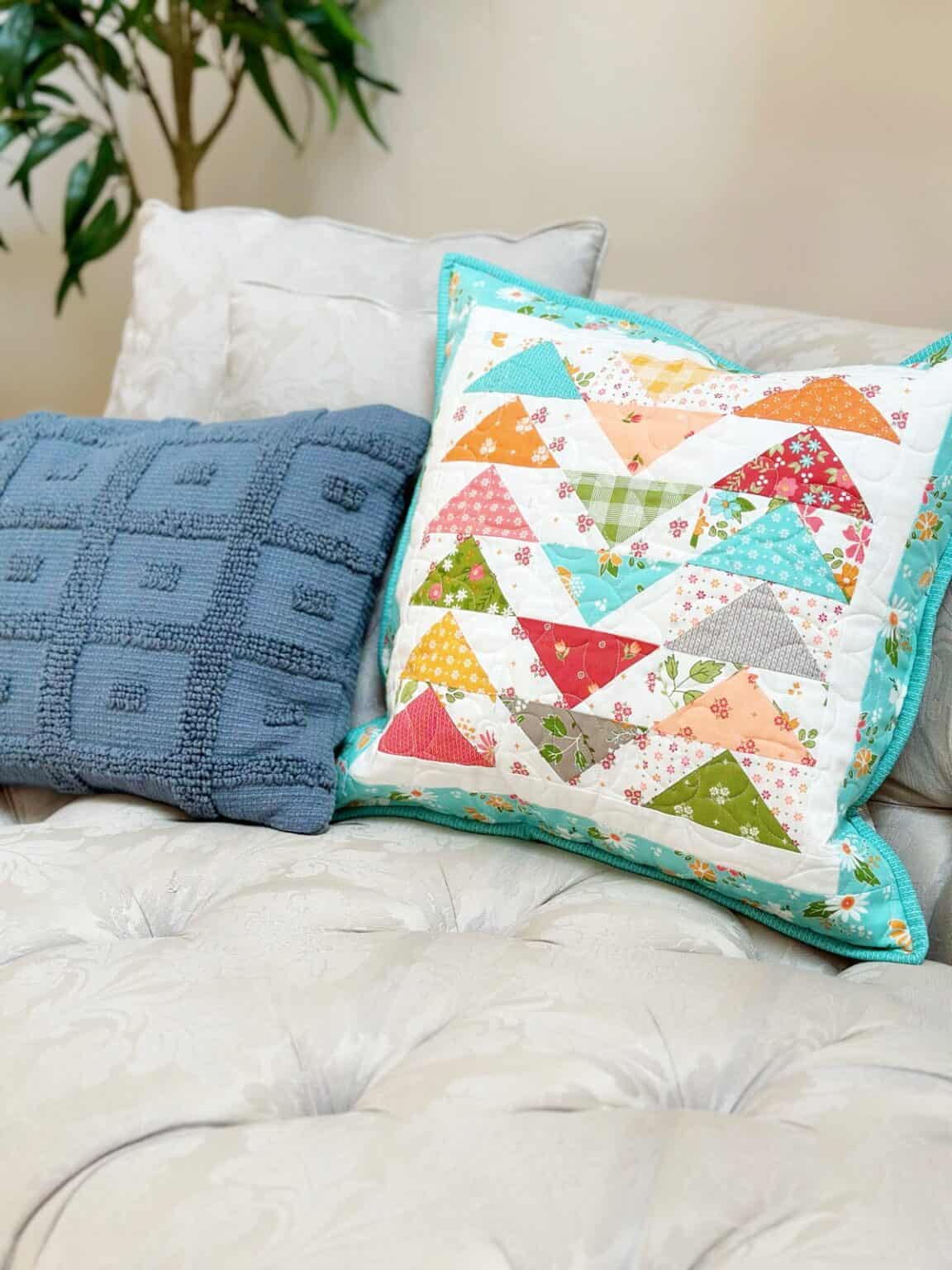 Free Small Quilt and Sewing Projects - A Quilting Life