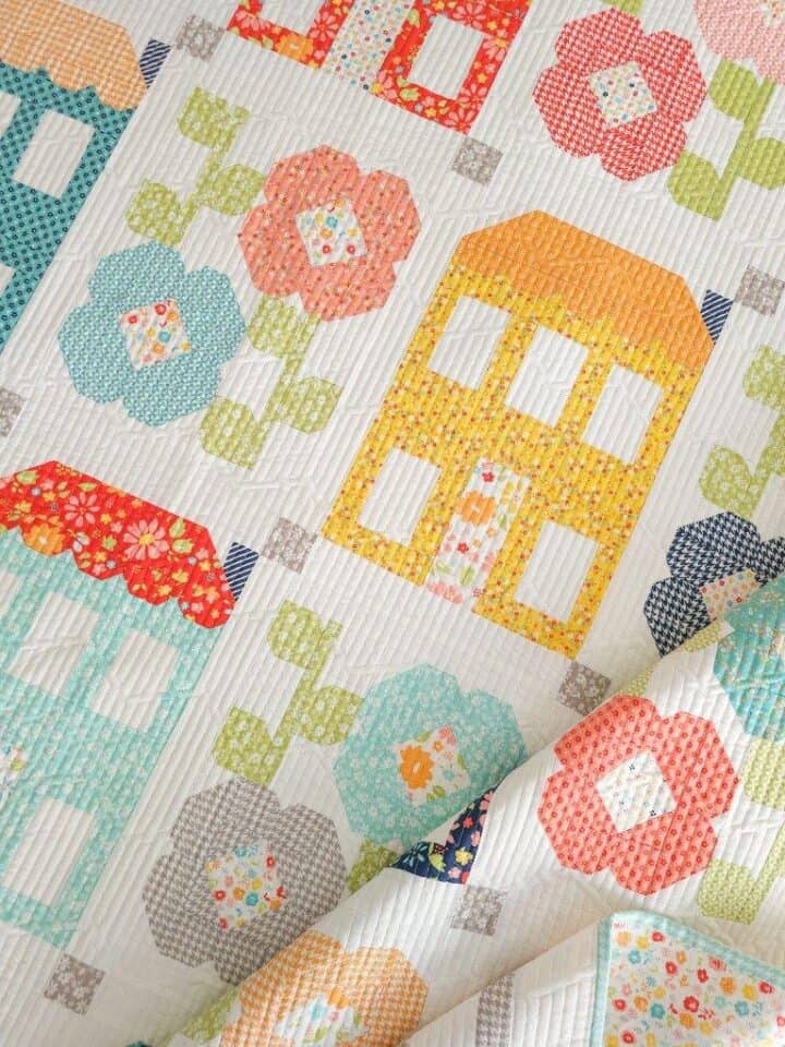 15 Favorite House Quilts - A Quilting Life